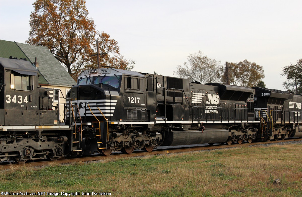 NS 7217